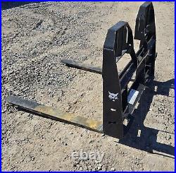 Bobcat Brand Standard Duty 2500 Pound Pallet Forks fits Skid Steer ...